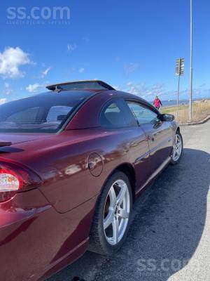 Red Dodge Stratus 2004 in Gulbene, with an engine capacity of 3.00 L and mileage of 165 thousand km for 1300 €, photo 3 on AUTOMOTO.COM.LV