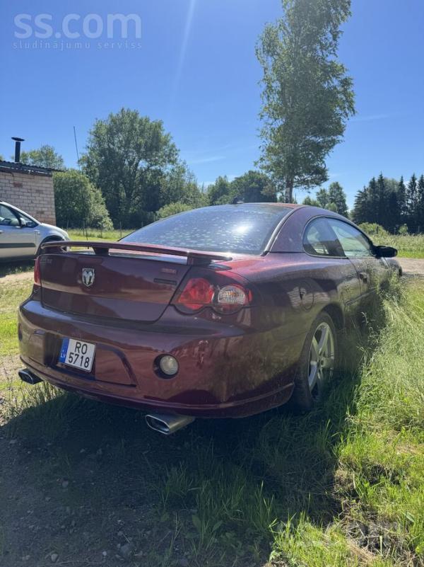 Red Dodge Stratus 2004 in Gulbene, with an engine capacity of 3.00 L and mileage of 165 thousand km for 995 €, photo 2 on AUTOMOTO.COM.LV
