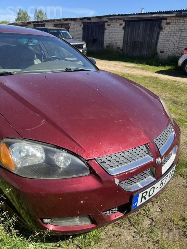 Red Dodge Stratus 2004 in Gulbene, with an engine capacity of 3.00 L and mileage of 165 thousand km for 995 €, photo 5 on AUTOMOTO.COM.LV