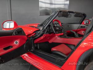 Red Dodge Viper 2000 in Tallinn, with an engine capacity of 8.00 L and mileage of 39 thousand km for 52900 €, photo 7 on AUTOMOTO.COM.LV