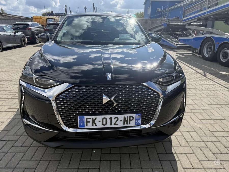 Черный DS 3 Crossback 2019 в Таураге, объемом двигателя 1.20 л и пробегом 100 тыс. км за 12000 €, фото 3 на AUTOMOTO.COM.LV