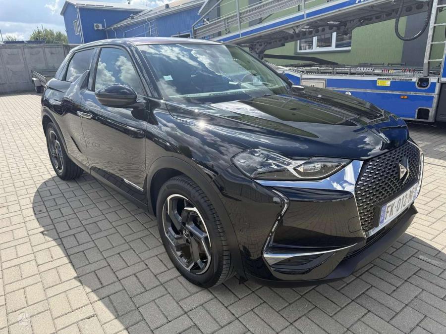 Черный DS 3 Crossback 2019 в Таураге, объемом двигателя 1.20 л и пробегом 100 тыс. км за 12000 €, фото 4 на AUTOMOTO.COM.LV