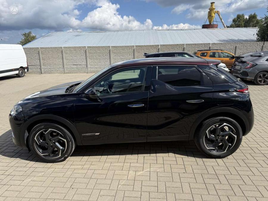 Черный DS 3 Crossback 2019 в Таураге, объемом двигателя 1.20 л и пробегом 100 тыс. км за 12000 €, фото 9 на AUTOMOTO.COM.LV