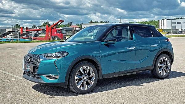 Blue DS 3-crossback 2021 in Vilnius, with an engine capacity of 0.00 L and mileage of 52 thousand km for 18500 €, photo 4 on AUTOMOTO.COM.LV