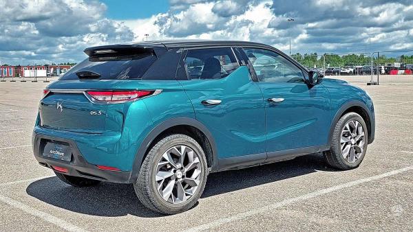 Blue DS 3-crossback 2021 in Vilnius, with an engine capacity of 0.00 L and mileage of 52 thousand km for 18500 €, photo 6 on AUTOMOTO.COM.LV
