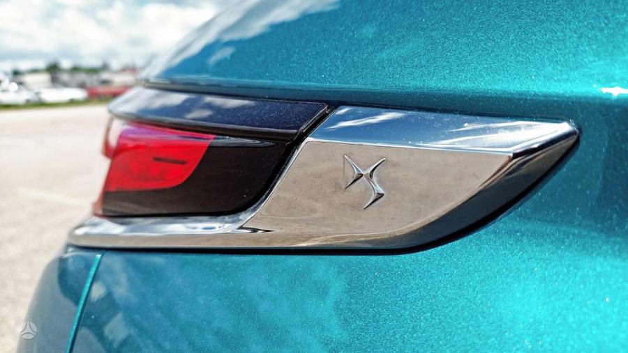 Blue DS 3-crossback 2021 in Vilnius, with an engine capacity of 0.00 L and mileage of 54 thousand km for 18000 €, photo 39 on AUTOMOTO.COM.LV