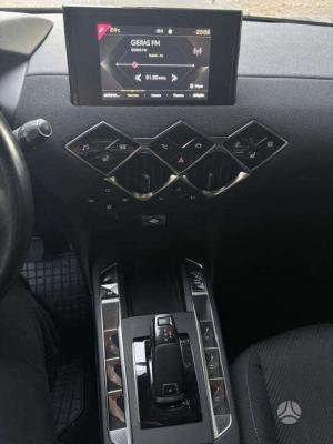 Pelēks DS 3-crossback 2020 Jonava, ar dzinēja tilpumu 1.20 L un nobraukumu 210 tūkst. km par 10650 €, foto 9 vietnē AUTOMOTO.COM.LV
