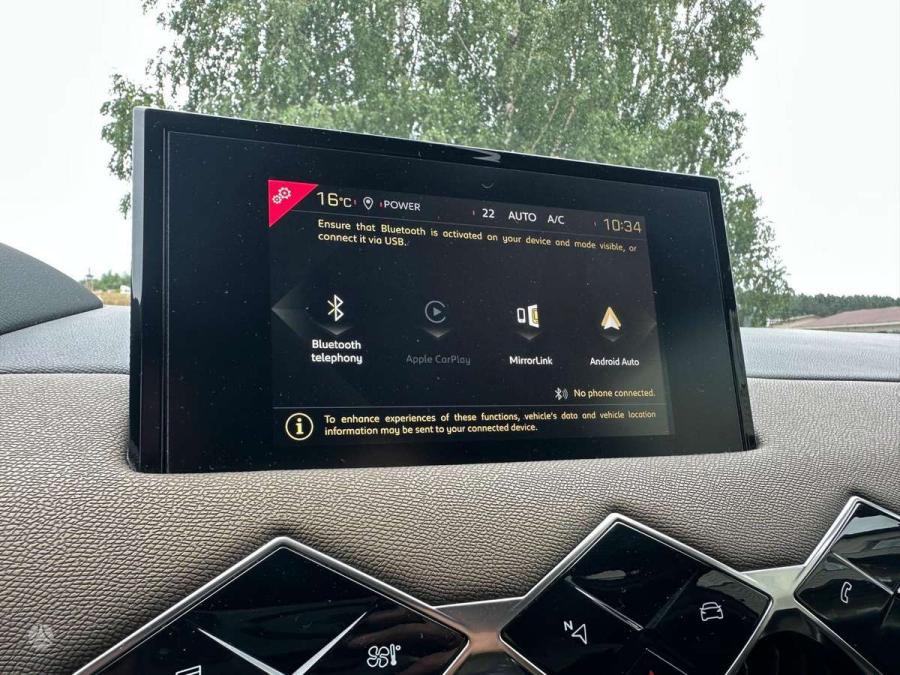 Pelēks DS 3-crossback 2019 Viļņa, ar dzinēja tilpumu 1.50 L un nobraukumu 207 tūkst. km par 9150 €, foto 30 vietnē AUTOMOTO.COM.LV