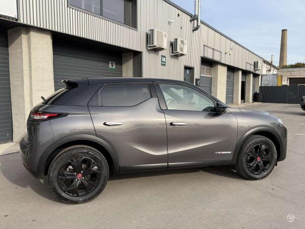 Grey DS 3-crossback 2019 in Siauliai, with an engine capacity of 1.20 L and mileage of 225 thousand km for 9200 €, photo 5 on AUTOMOTO.COM.LV