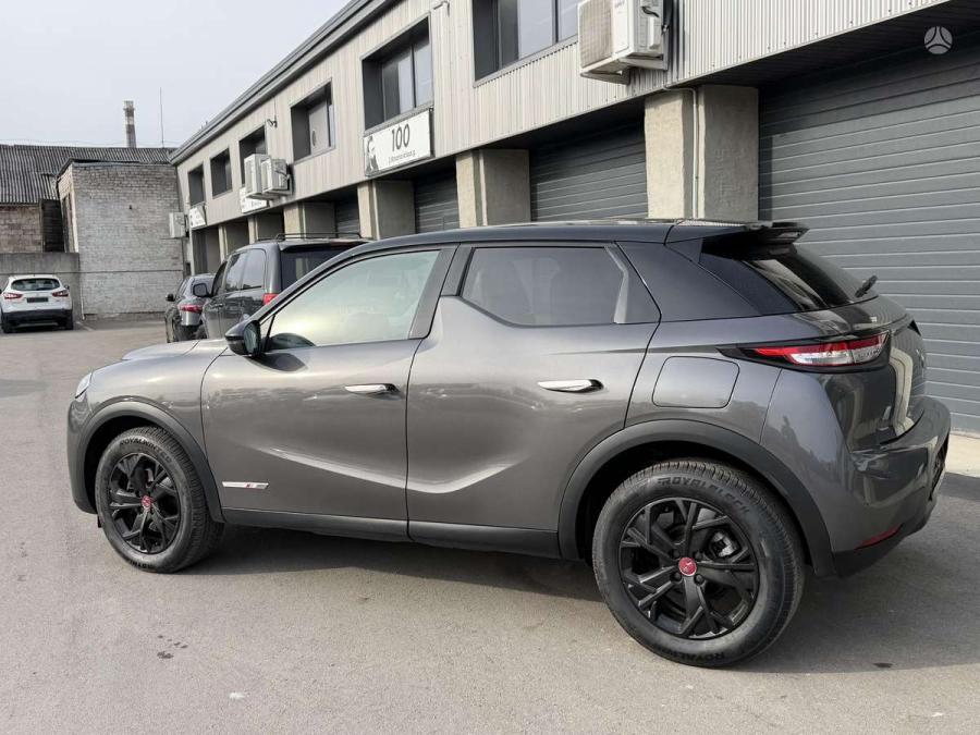 Grey DS 3-crossback 2019 in Siauliai, with an engine capacity of 1.20 L and mileage of 225 thousand km for 9200 €, photo 10 on AUTOMOTO.COM.LV