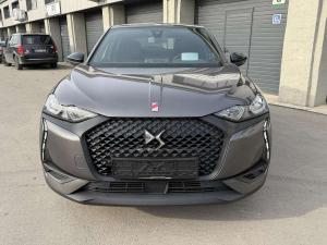 Grey DS 3-crossback 2019 in Siauliai, with an engine capacity of 1.20 L and mileage of 225 thousand km for 9200 €, photo 14 on AUTOMOTO.COM.LV