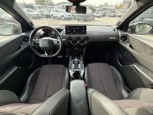 Grey DS 3-crossback 2019 in Siauliai, with an engine capacity of 1.20 L and mileage of 225 thousand km for 9200 €, photo 16 on AUTOMOTO.COM.LV