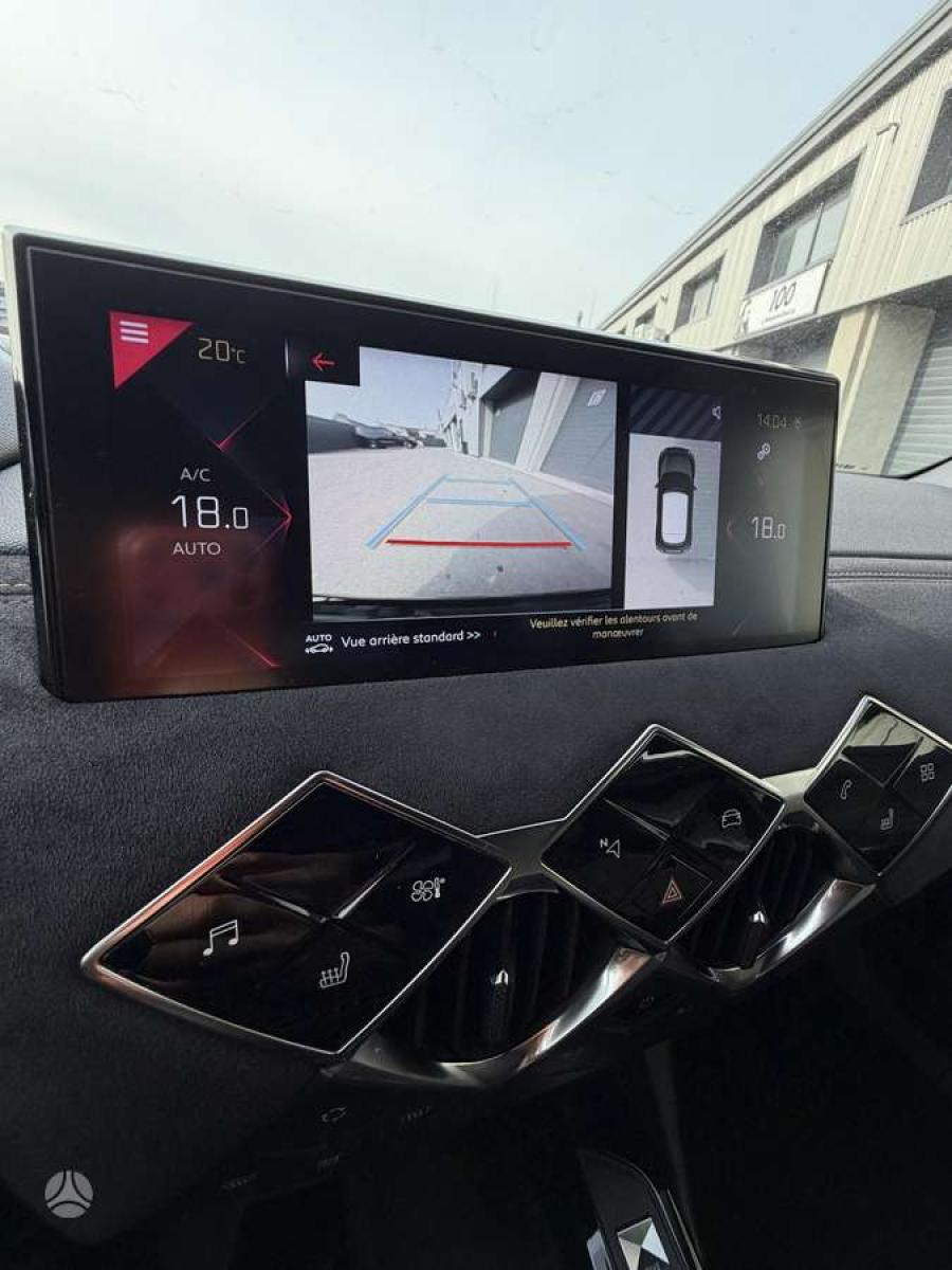 Grey DS 3-crossback 2019 in Siauliai, with an engine capacity of 1.20 L and mileage of 225 thousand km for 9200 €, photo 25 on AUTOMOTO.COM.LV