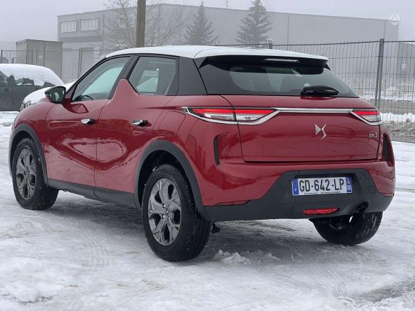 Sarkans DS 3-crossback 2021 Marijampole, ar dzinēja tilpumu 1.20 L un nobraukumu 59 tūkst. km par 13189 €, foto 7 vietnē AUTOMOTO.COM.LV