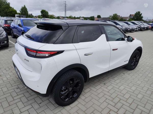 Balts DS 3-crossback 2019 Tauragė, ar dzinēja tilpumu 1.20 L un nobraukumu 227 tūkst. km par 9438 €, foto 5 vietnē AUTOMOTO.COM.LV