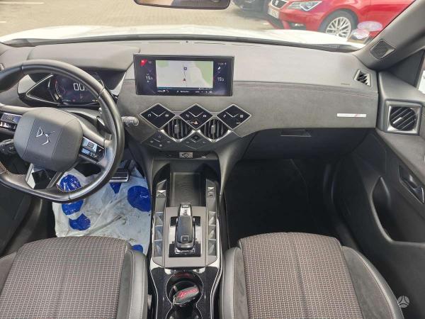 Balts DS 3-crossback 2019 Tauragė, ar dzinēja tilpumu 1.20 L un nobraukumu 227 tūkst. km par 9438 €, foto 8 vietnē AUTOMOTO.COM.LV