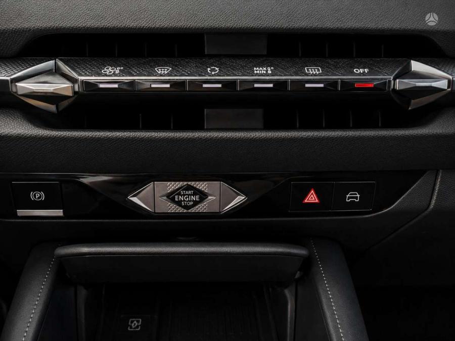 Melns DS 4 2022 Marijampole, ar dzinēja tilpumu 1.20 L un nobraukumu 79 tūkst. km par 16456 €, foto 18 vietnē AUTOMOTO.COM.LV