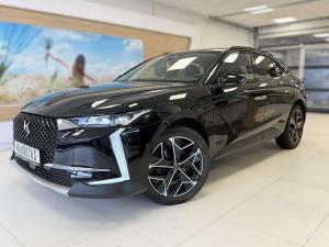 Black DS 4 2022 in Kaunas, with an engine capacity of 1.20 L and mileage of 84 thousand km for 19990 €, photo 1 on AUTOMOTO.COM.LV
