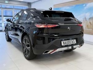 Black DS 4 2022 in Kaunas, with an engine capacity of 1.20 L and mileage of 84 thousand km for 19990 €, photo 6 on AUTOMOTO.COM.LV