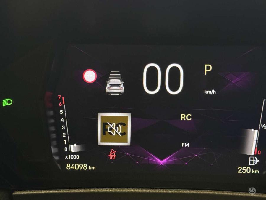 Black DS 4 2022 in Kaunas, with an engine capacity of 1.20 L and mileage of 84 thousand km for 19990 €, photo 11 on AUTOMOTO.COM.LV