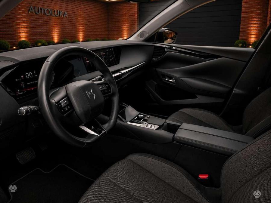Melns DS 4 2022 Marijampole, ar dzinēja tilpumu 1.20 L un nobraukumu 79 tūkst. km par 16456 €, foto 10 vietnē AUTOMOTO.COM.LV