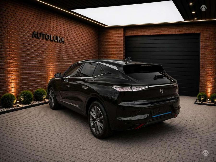 Melns DS 4 2022 Marijampole, ar dzinēja tilpumu 1.20 L un nobraukumu 79 tūkst. km par 16456 €, foto 3 vietnē AUTOMOTO.COM.LV