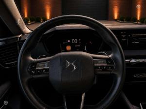 Black DS 4 2022 in Marijampole, with an engine capacity of 1.20 L and mileage of 79 thousand km for 16335 €, photo 13 on AUTOMOTO.COM.LV
