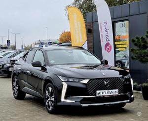 Black DS 4 2022 in Taurage, with an engine capacity of 1.60 L and mileage of 87 thousand km for 19400 €, photo 3 on AUTOMOTO.COM.LV