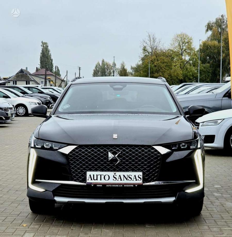 Black DS 4 2022 in Taurage, with an engine capacity of 1.60 L and mileage of 87 thousand km for 19400 €, photo 4 on AUTOMOTO.COM.LV