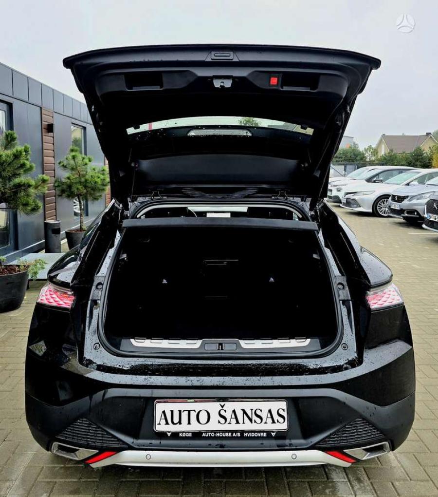 Black DS 4 2022 in Taurage, with an engine capacity of 1.60 L and mileage of 87 thousand km for 19400 €, photo 40 on AUTOMOTO.COM.LV