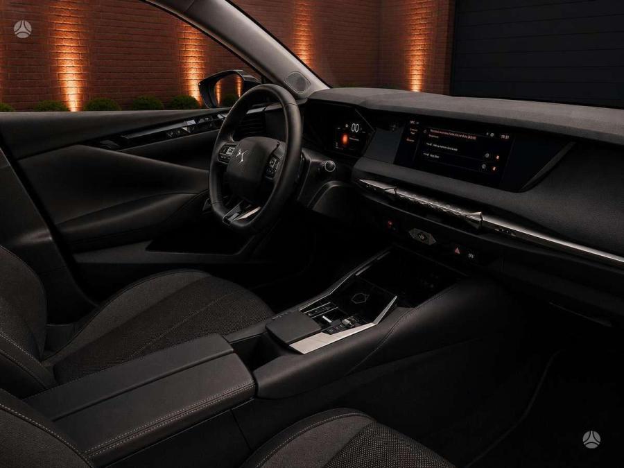 Melns DS 4 2022 Marijampole, ar dzinēja tilpumu 1.20 L un nobraukumu 79 tūkst. km par 16335 €, foto 12 vietnē AUTOMOTO.COM.LV