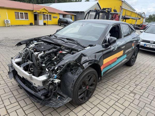Black DS 4 2022 in Kaunas, with an engine capacity of 1.50 L and mileage of 99 thousand km for 10285 €, photo 4 on AUTOMOTO.COM.LV