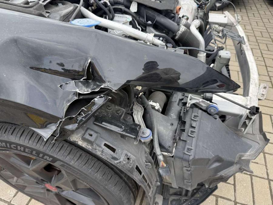 Black DS 4 2022 in Kaunas, with an engine capacity of 1.50 L and mileage of 99 thousand km for 10285 €, photo 7 on AUTOMOTO.COM.LV