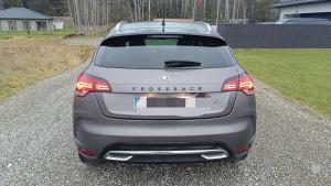 Grey DS 4-crossback 2017 in Taurage, with an engine capacity of 1.20 L and mileage of 149 thousand km for 7200 €, photo 6 on AUTOMOTO.COM.LV