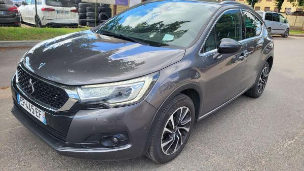 Grey DS 4-crossback 2017 in Taurage, with an engine capacity of 1.20 L and mileage of 109 thousand km for 5700 €, photo 7 on AUTOMOTO.COM.LV