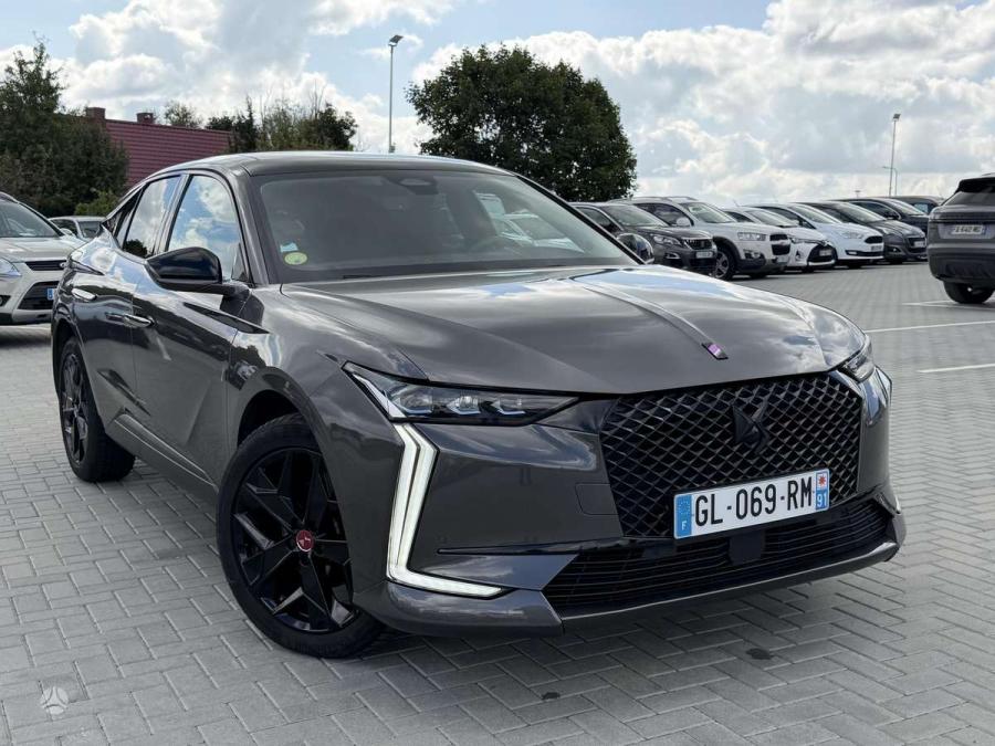 Pelēks DS 4-crossback 2023 Tauragė, ar dzinēja tilpumu 1.50 L un nobraukumu 156 tūkst. km par 16928 €, foto 3 vietnē AUTOMOTO.COM.LV