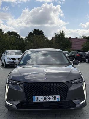 Pelēks DS 4-crossback 2023 Tauragė, ar dzinēja tilpumu 1.50 L un nobraukumu 156 tūkst. km par 16928 €, foto 4 vietnē AUTOMOTO.COM.LV
