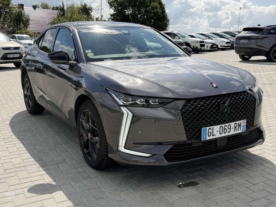Pelēks DS 4-crossback 2023 Tauragė, ar dzinēja tilpumu 1.50 L un nobraukumu 156 tūkst. km par 16928 €, foto 5 vietnē AUTOMOTO.COM.LV