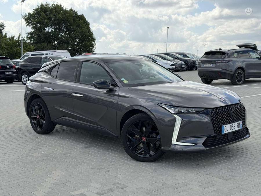 Pelēks DS 4-crossback 2023 Tauragė, ar dzinēja tilpumu 1.50 L un nobraukumu 156 tūkst. km par 16928 €, foto 6 vietnē AUTOMOTO.COM.LV