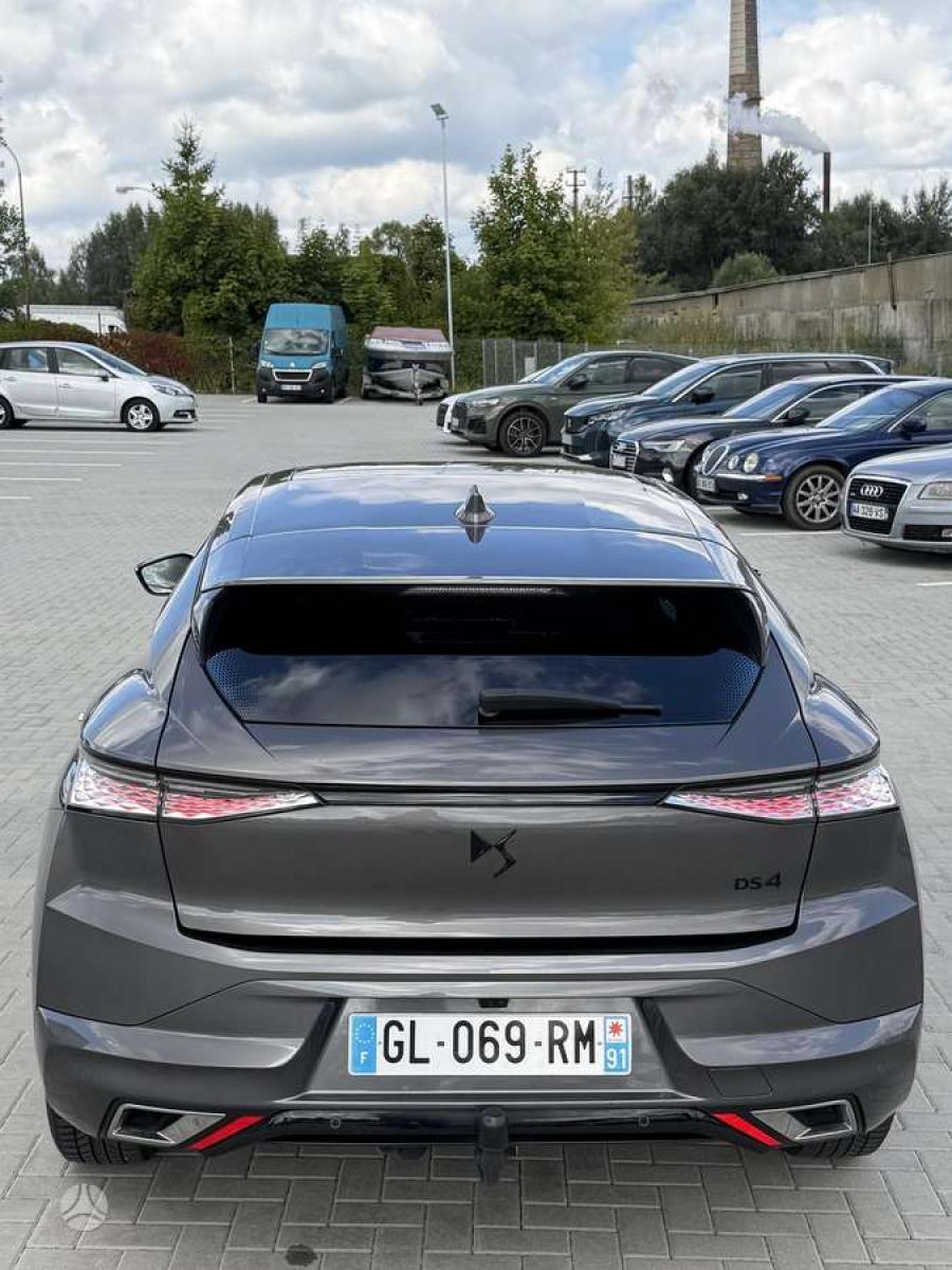 Pelēks DS 4-crossback 2023 Tauragė, ar dzinēja tilpumu 1.50 L un nobraukumu 156 tūkst. km par 16928 €, foto 12 vietnē AUTOMOTO.COM.LV