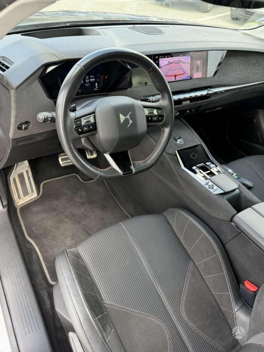 Pelēks DS 4-crossback 2023 Tauragė, ar dzinēja tilpumu 1.50 L un nobraukumu 156 tūkst. km par 16928 €, foto 14 vietnē AUTOMOTO.COM.LV