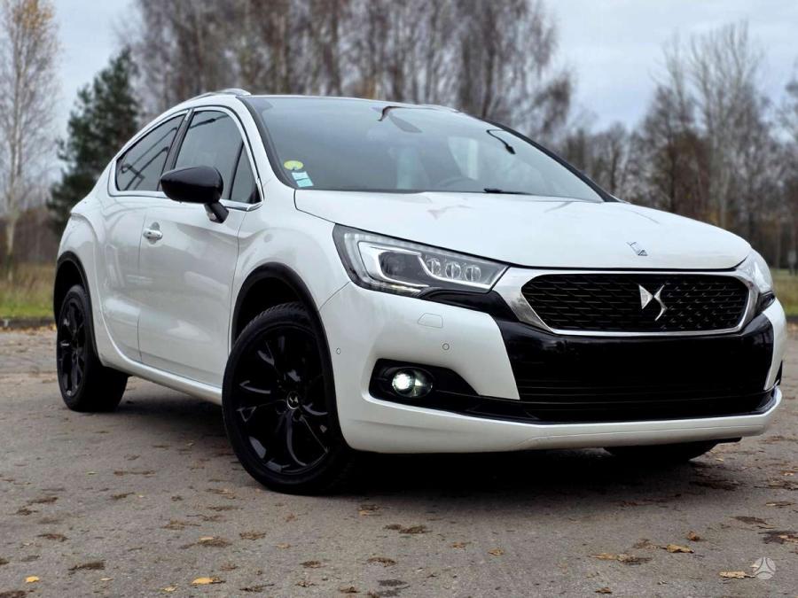 Белый DS 4 Crossback 2019 в Таураге, объемом двигателя 1.56 л и пробегом 323 тыс. км за 6500 €, фото 3 на AUTOMOTO.COM.LV