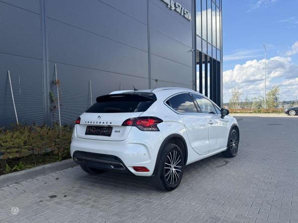 Balts DS 4-crossback 2017 Viļņa, ar dzinēja tilpumu 1.56 L un nobraukumu 209 tūkst. km par 7999 €, foto 4 vietnē AUTOMOTO.COM.LV