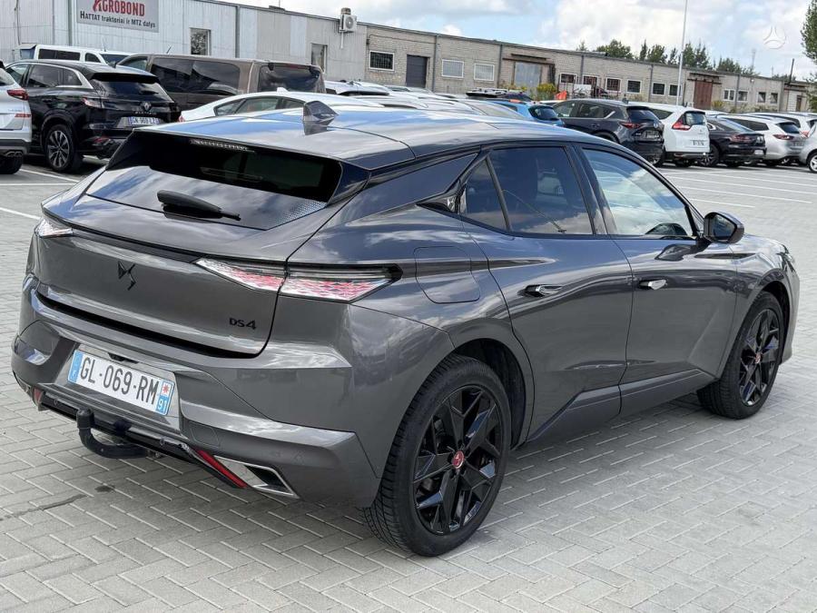 Grey DS 4 2023 in Taurage, with an engine capacity of 1.50 L and mileage of 155 thousand km for 16600 €, photo 17 on AUTOMOTO.COM.LV