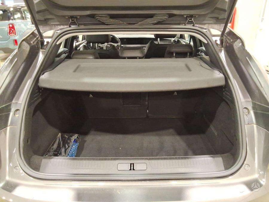 Grey DS 4 2023 in Vilnius, with an engine capacity of 1.20 L and mileage of 87 thousand km for 17910 €, photo 12 on AUTOMOTO.COM.LV