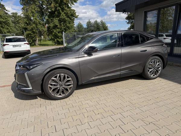 Серый DS 4 2024 в Шяуляй, объемом двигателя 1.60 л и пробегом 22 тыс. км за 21990 €, фото 4 на AUTOMOTO.COM.LV