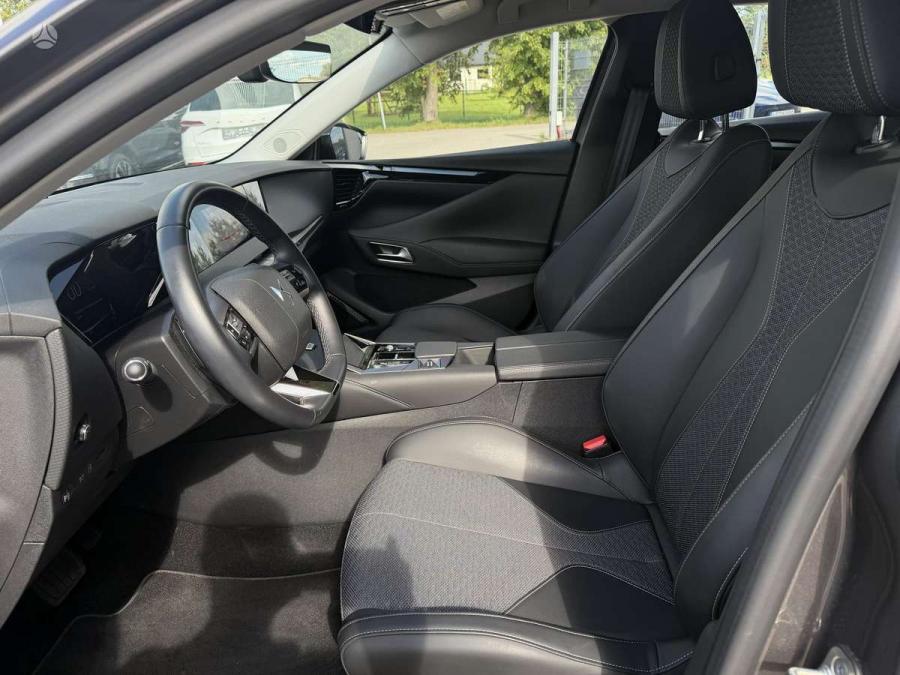 Pelēks DS 4 2024 Šauļi, ar dzinēja tilpumu 1.60 L un nobraukumu 22 tūkst. km par 21990 €, foto 14 vietnē AUTOMOTO.COM.LV