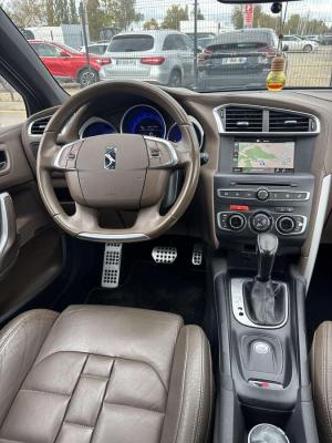 Grey DS 4 2016 in Taurage, with an engine capacity of 1.60 L and mileage of 180 thousand km for 5800 €, photo 23 on AUTOMOTO.COM.LV
