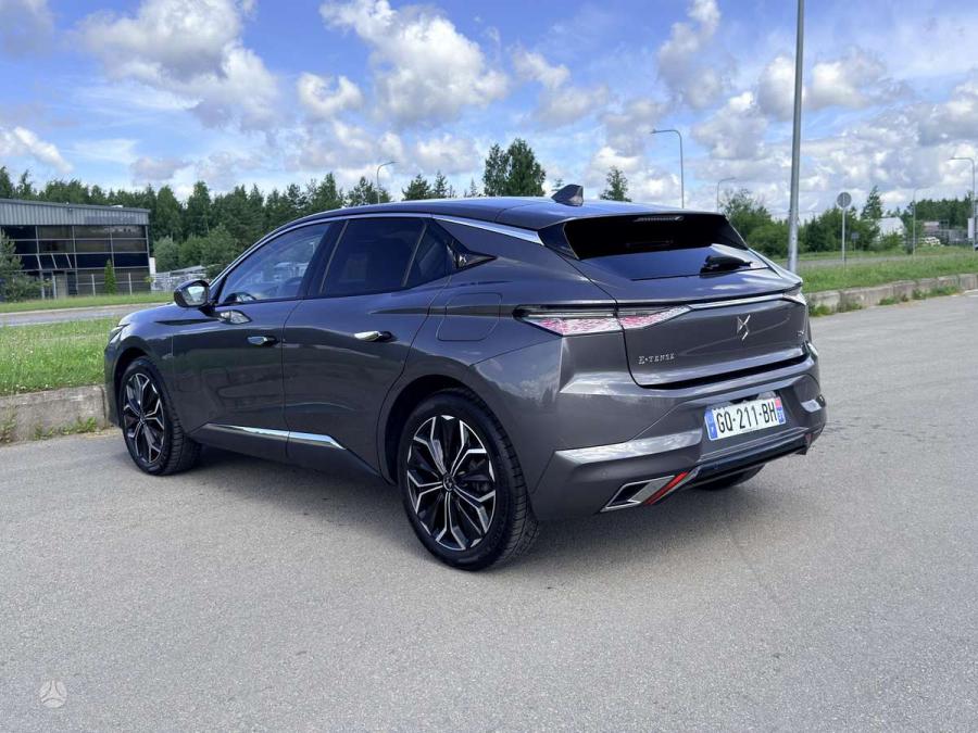 Grey DS 4 2023 in Panevezys, with an engine capacity of 1.60 L and mileage of 199 thousand km for 15990 €, photo 8 on AUTOMOTO.COM.LV