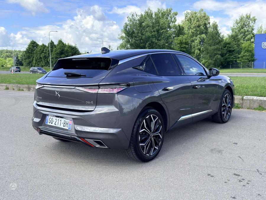 Grey DS 4 2023 in Panevezys, with an engine capacity of 1.60 L and mileage of 199 thousand km for 15990 €, photo 9 on AUTOMOTO.COM.LV